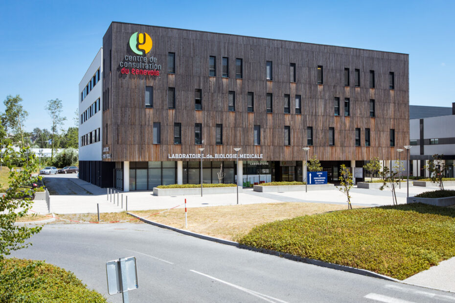 Chirurgie dentaire et orale à Annemasse